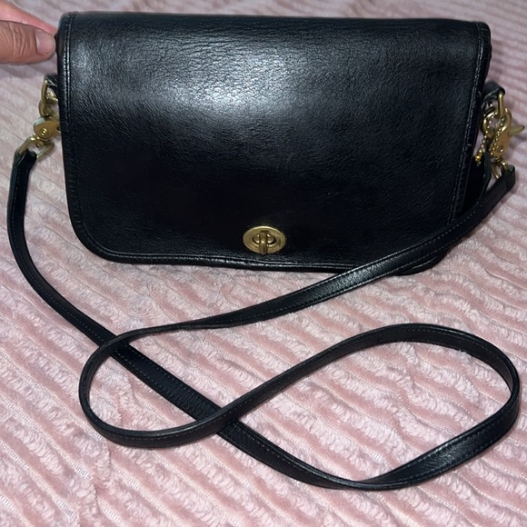 Coach | Bags | Coach Penny Leather Exterior Crossbody Bag Vintage With ...